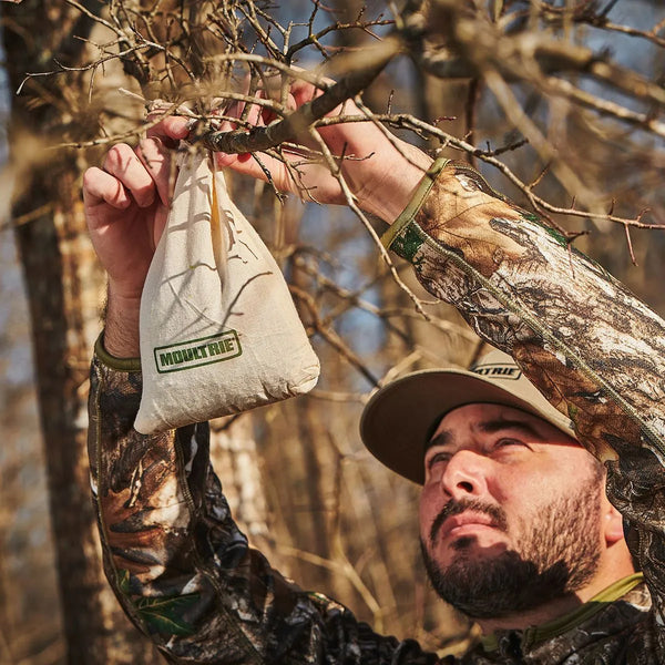 Moultrie Deer Magnet® Drip Bag Attractant - LOTWSHQ
